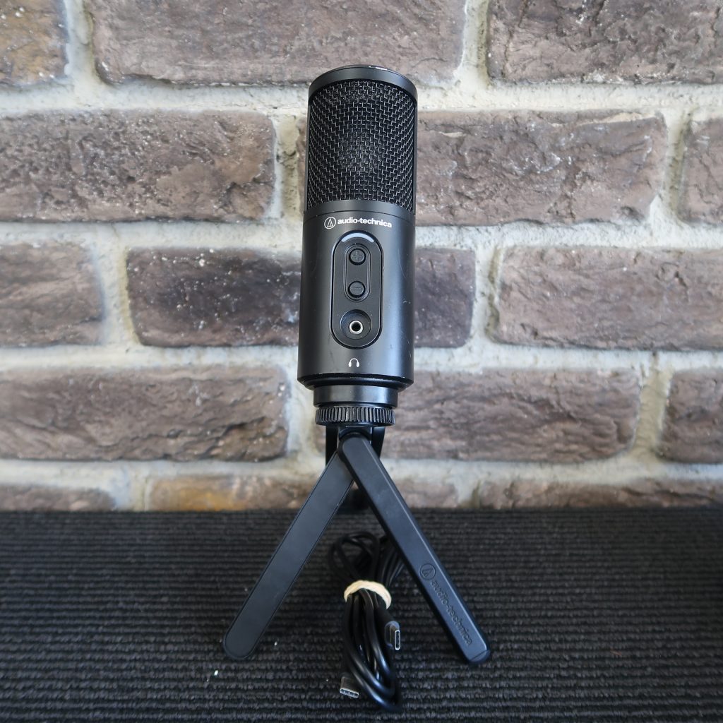 AUDIO TECHNICA MICROPHONE W/ STAND & CABLE HL5187 - Hock and Go