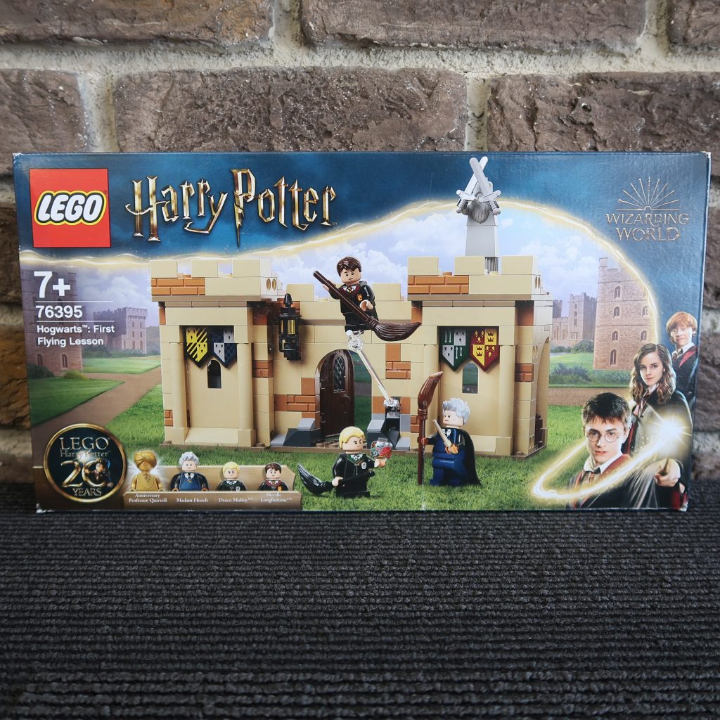HARRY POTTER: HOGWARTS FRIST FLYING LESSON HL1826 - Hock and Go