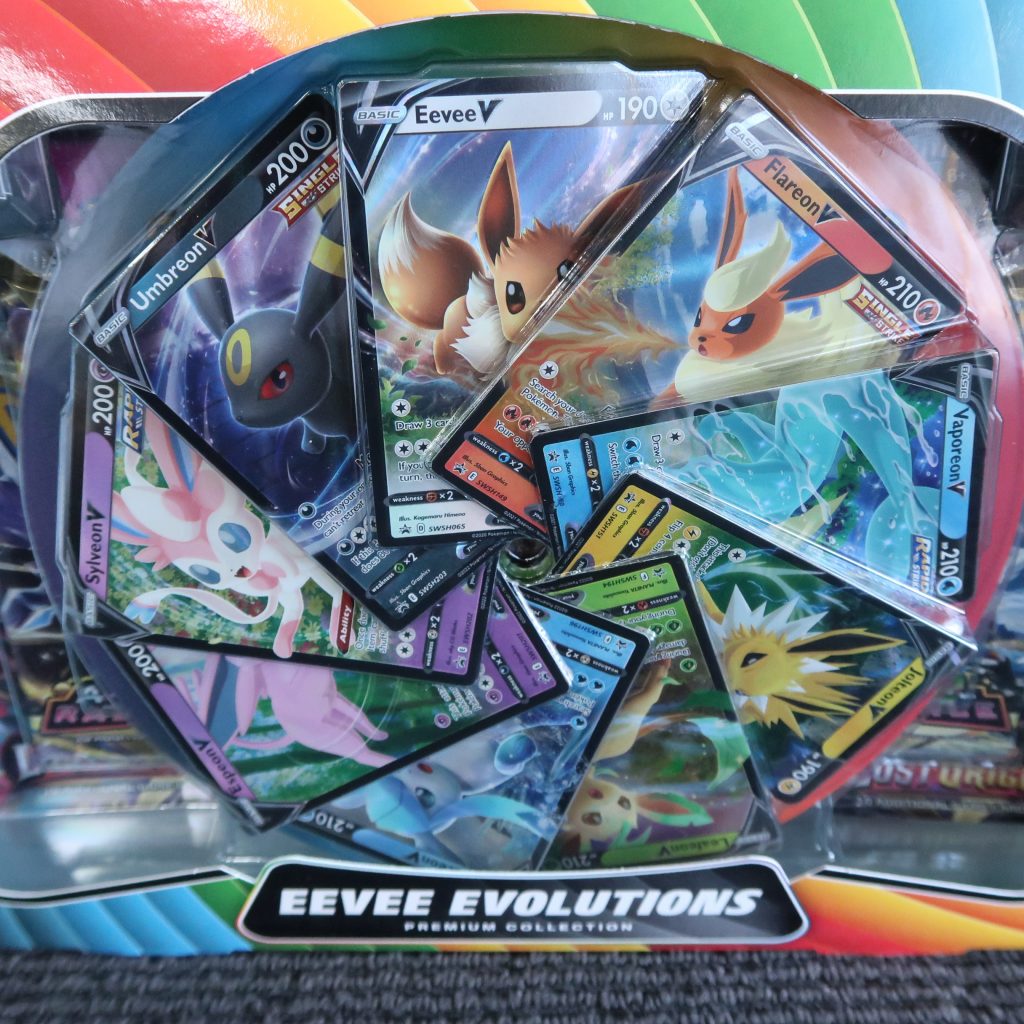 EEVEE EVOLUTIONS PREMIUM COLLECTION HL5305 - Hock and Go