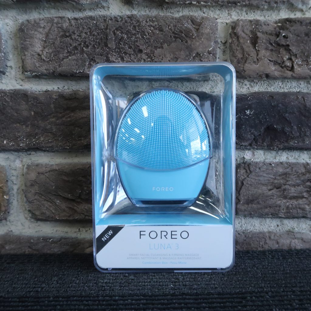 FOREO LUNA 3 FACIAL CLEANSER HL5947 - Hock and Go