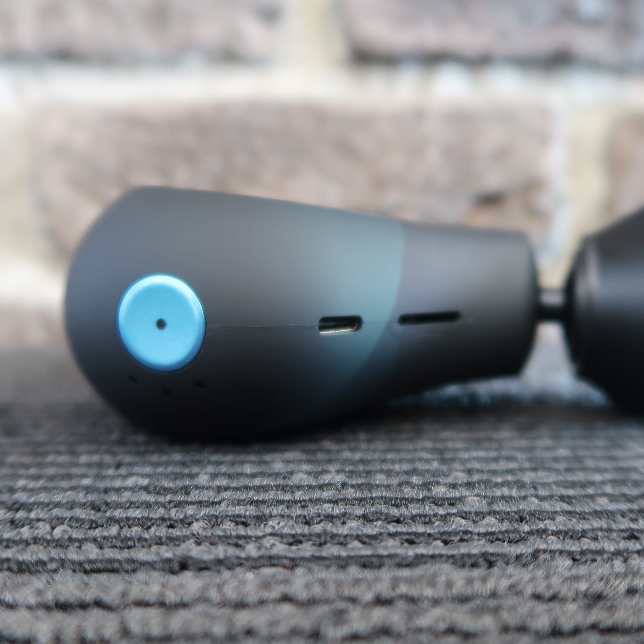 THERAGUN MINI 2ND GENERATION MASSAGE GUN IN BOX HL7039 - Hock and Go