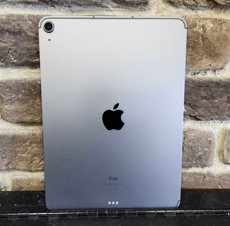 Apple IPad Air 4th Gen 256gb - HL22376 - Hock and Go